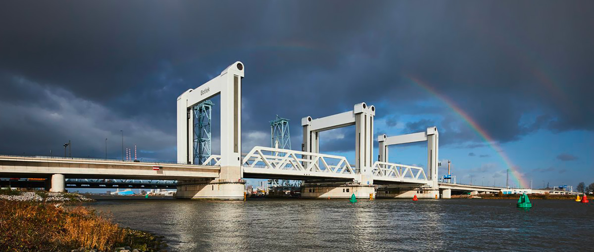 High Tech for Bridge Builders | Schaeffler Group